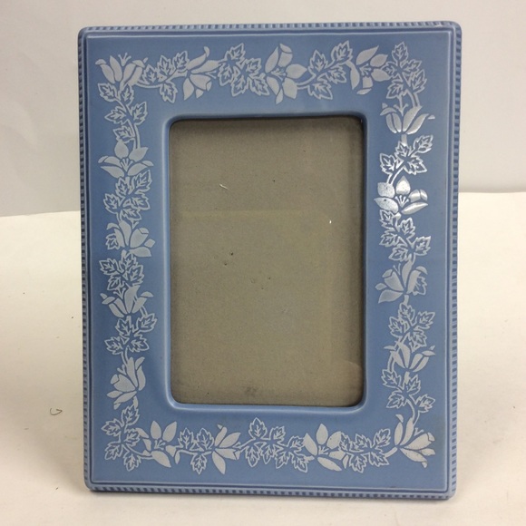 Accents | Vintage Ceramic Blue White Florals Table Top Frame | Poshmark